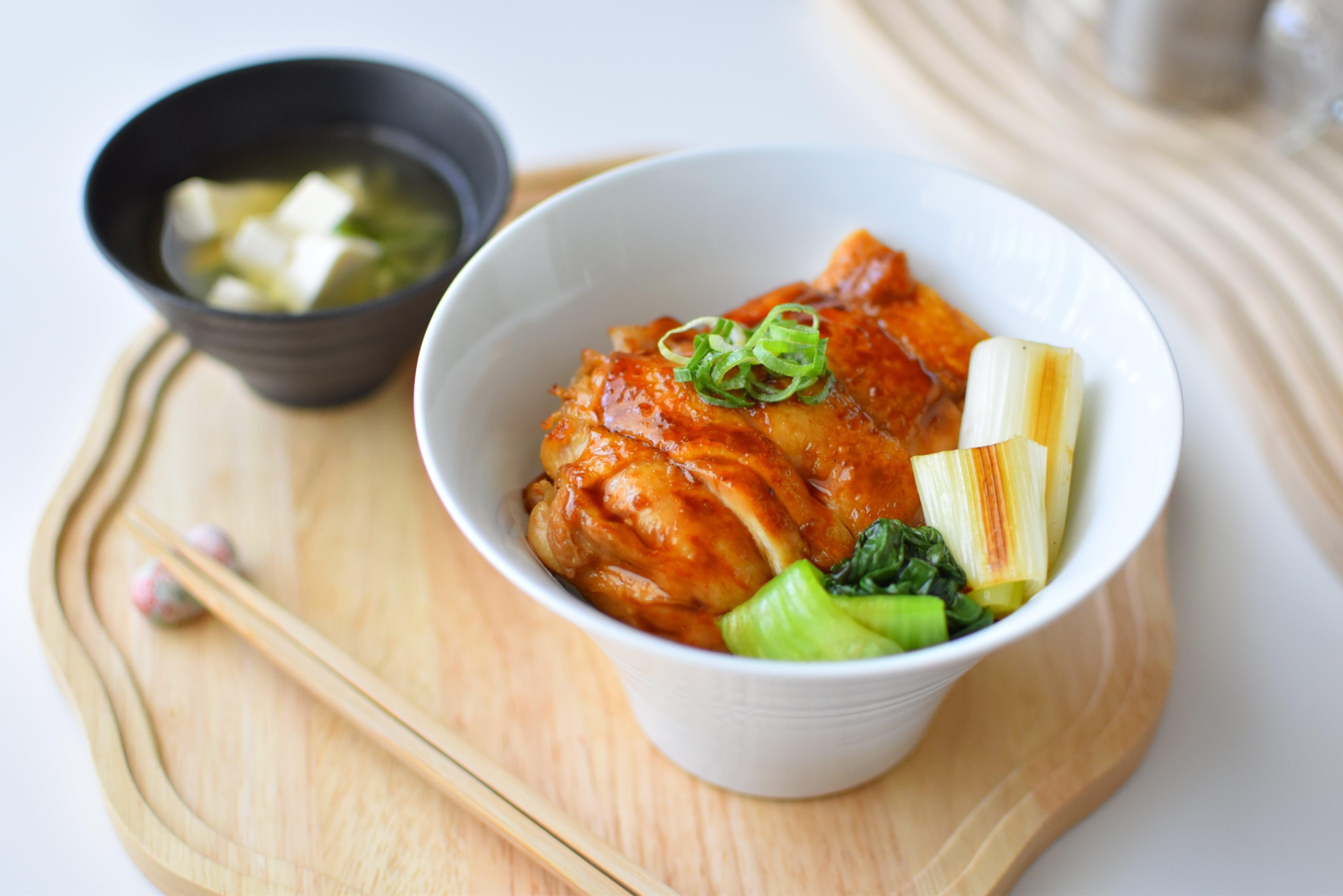 How to Make Chicken Teriyaki Don (Japanese Chicken Rice Bowl Recipe ...