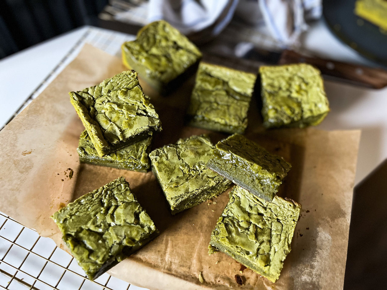 How to Make Matcha Brownies With White Chocolate (Fudgy Recipe ...