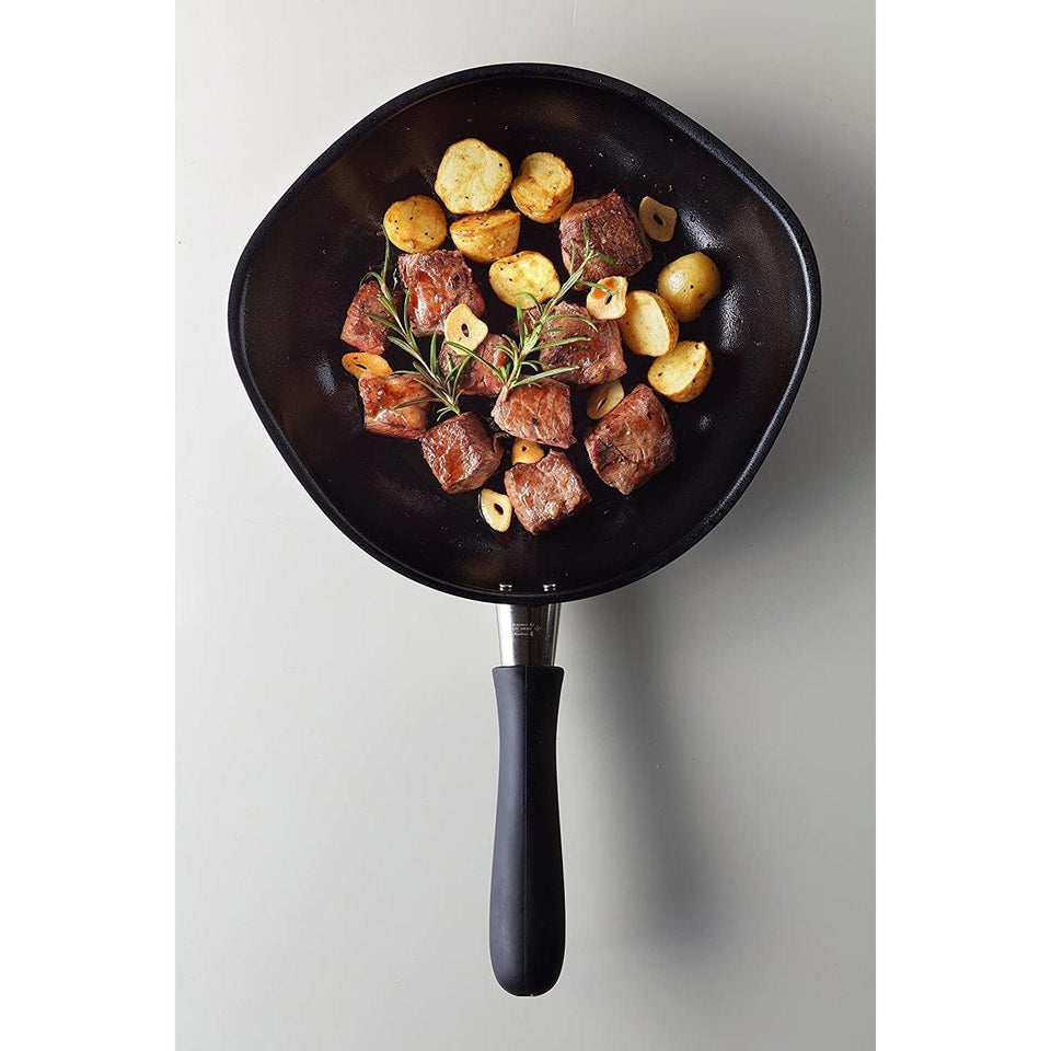 Sori Yanagi Iron Frying Pan Magma Plate with Stainless Steel Lid 25cm